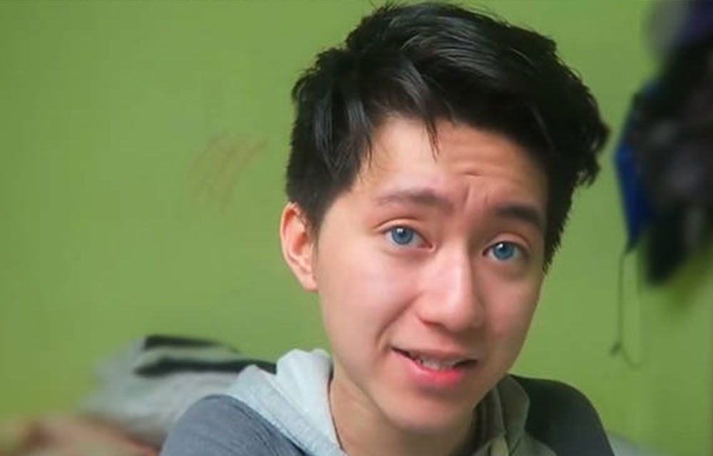 YouTuber makes homeless people eat poisoned oreos on camera | Girlfriend