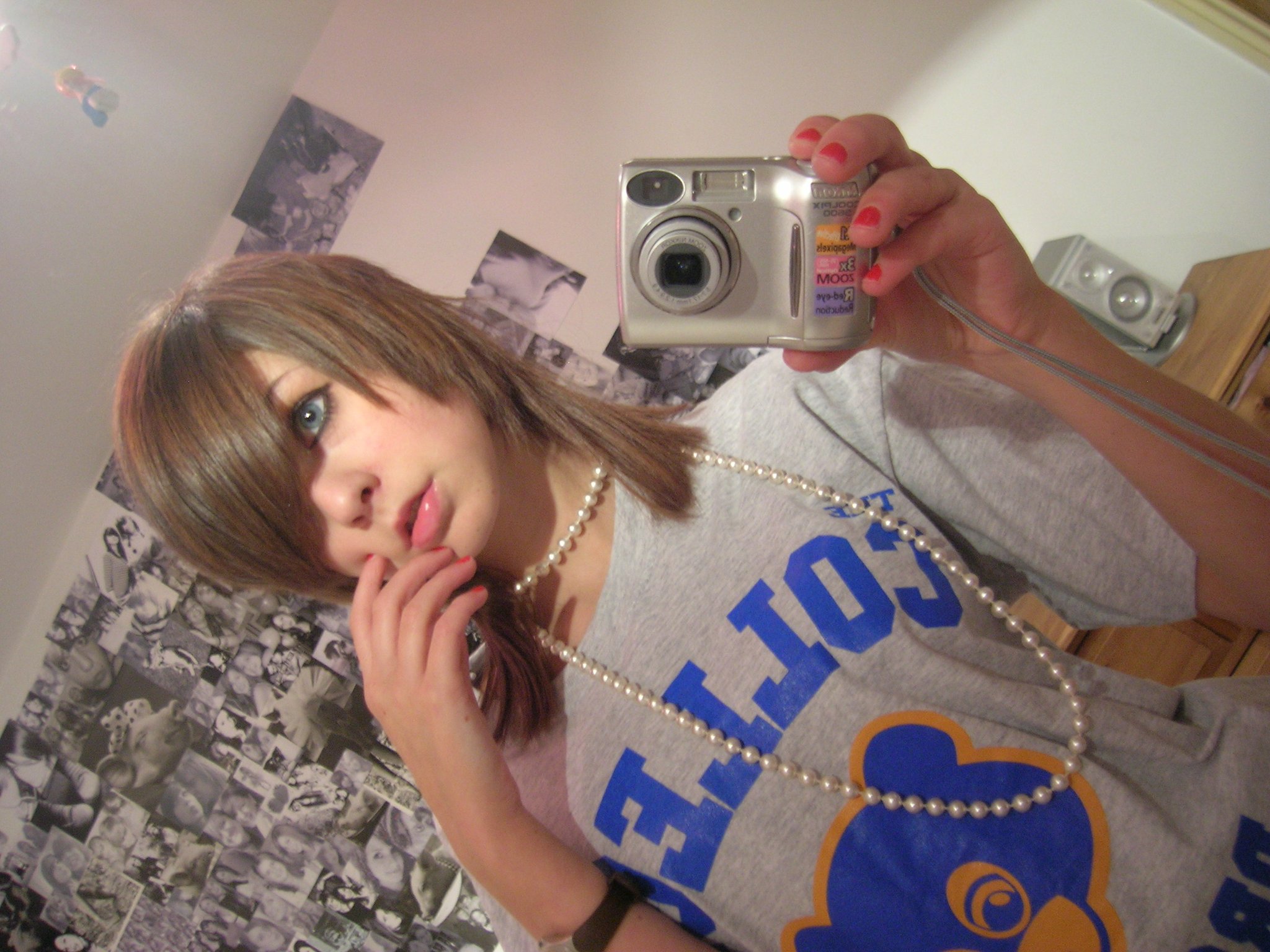 A Vintage Pic Of Zoella Has Surfaced Online | Girlfriend