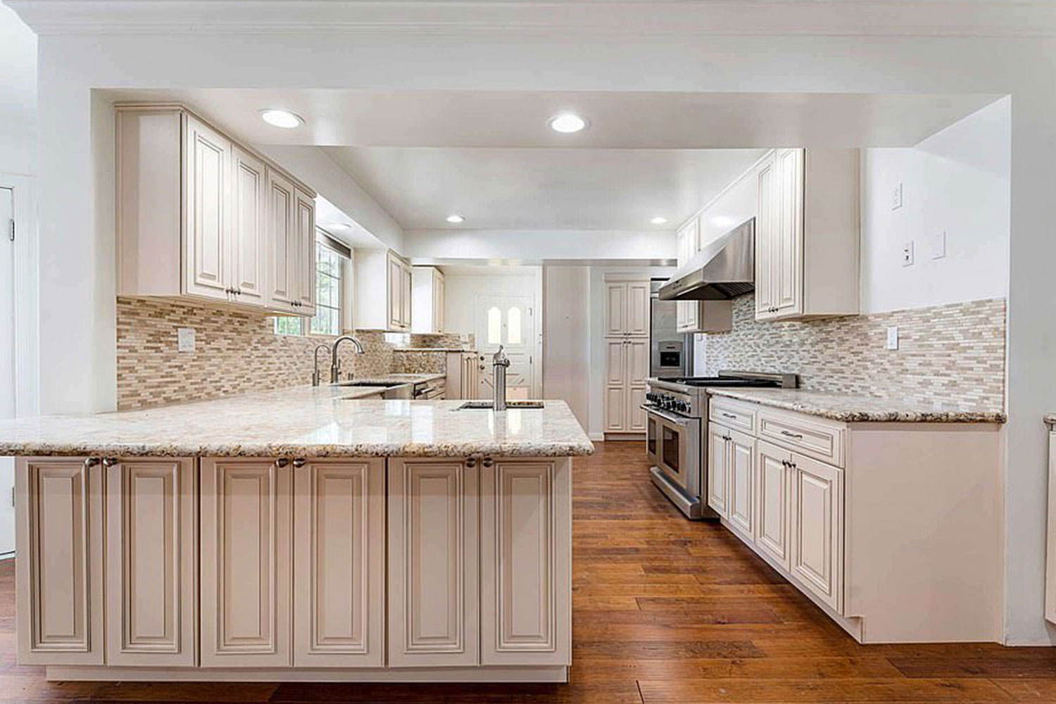 Inside Zendaya's stunning new $4 million LA mansion | Girlfriend