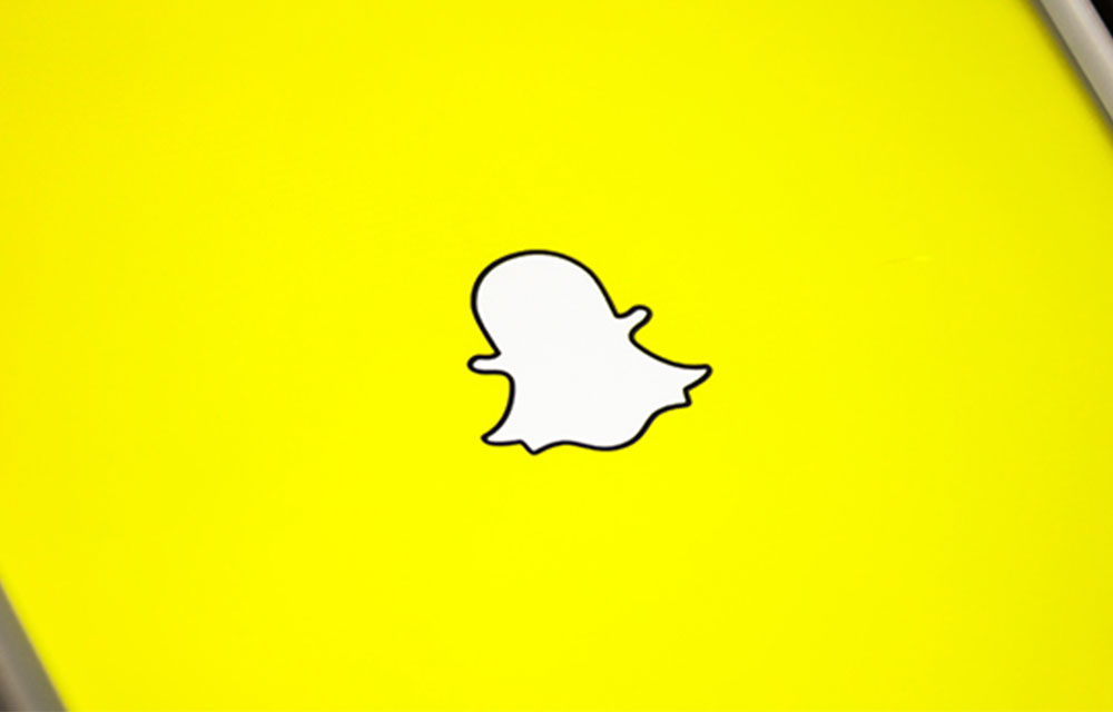 Snapchat newsfeed is going back to chronological order | Girlfriend