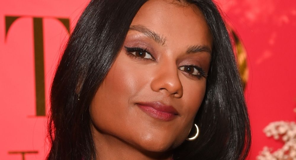 Who is Simone Ashley? Her Journey from Sex Education to Bridgerton ...