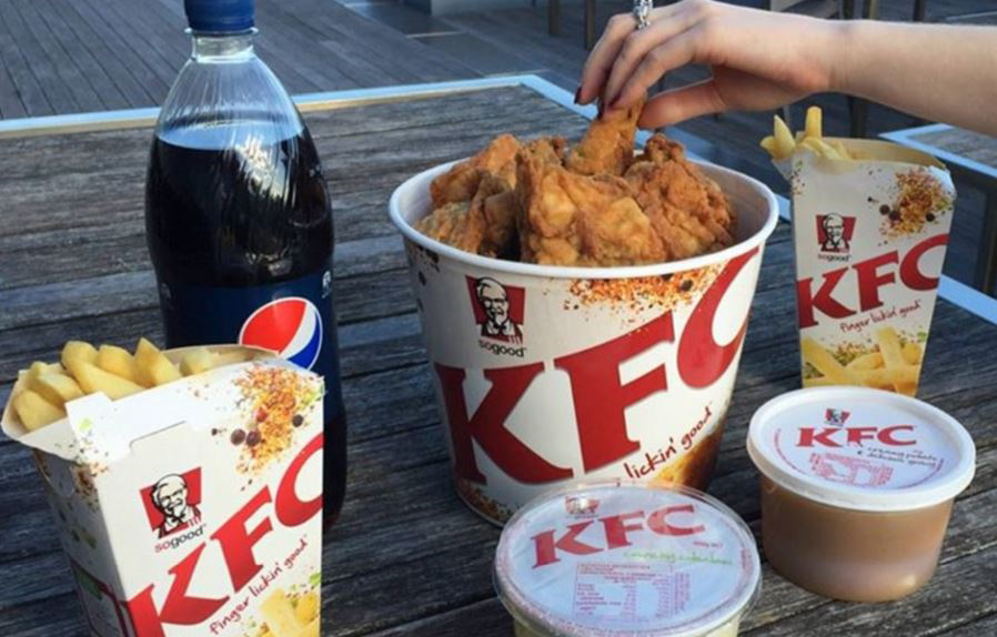 SOUND THE ALARMS! KFC Delivery Is Coming V Soon | Girlfriend