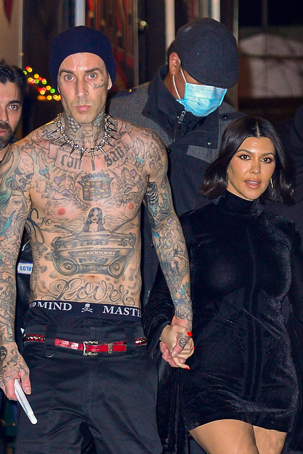 Kourtney Kardashian and Travis Barker get married in Santa Barbara ...